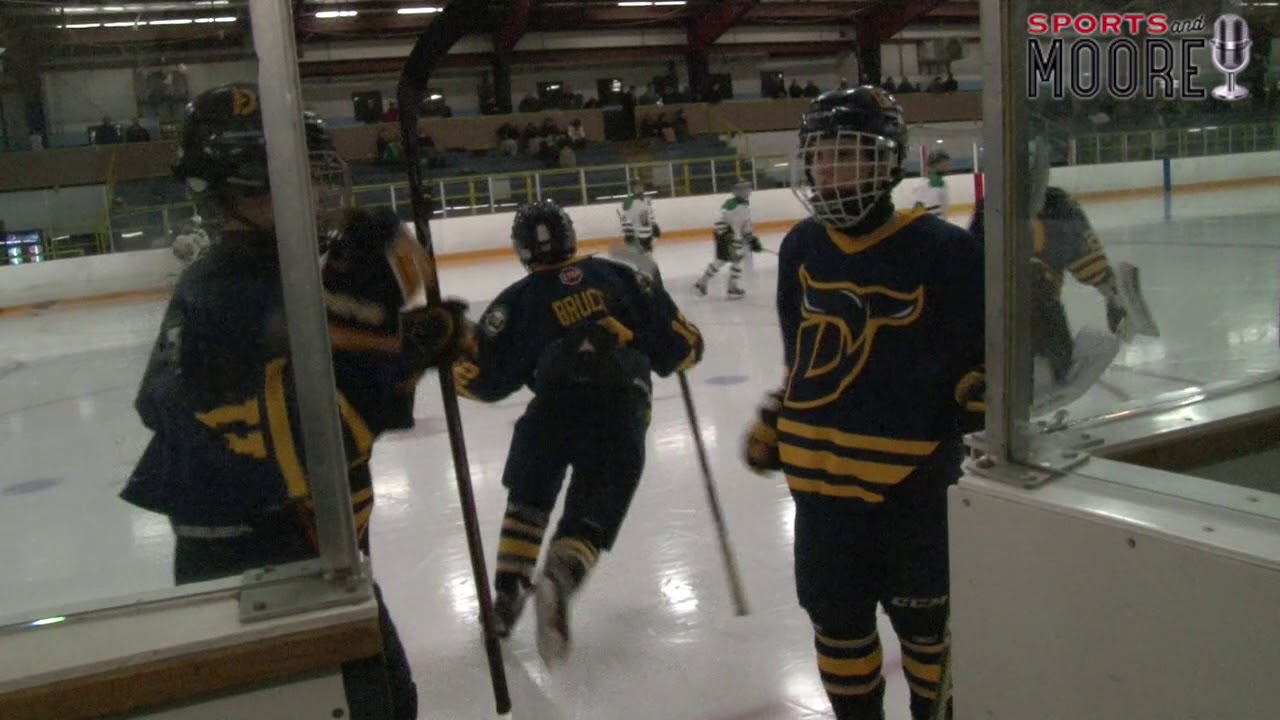 Chebucto defeats Dartmouth in Pee Wee AAA playoff opener - YouTube