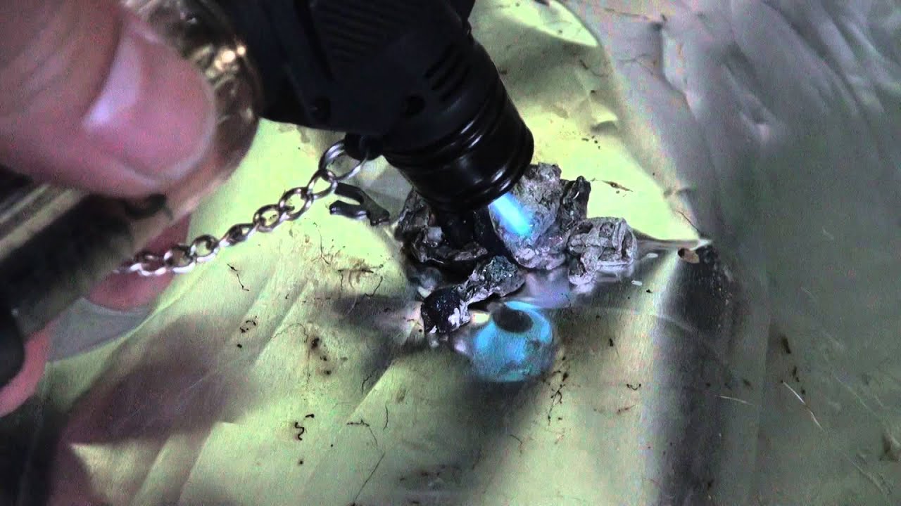 Jet torch 1300 c Butane Lighter Burn Test: Melting Metal - YouTube