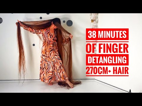 38 MINUTES OF PURE RAPUNZEL MAGIC–Finger Detangling 270CM+ Hair (Part 1) (SELLFY & PATREON PREVIEW)