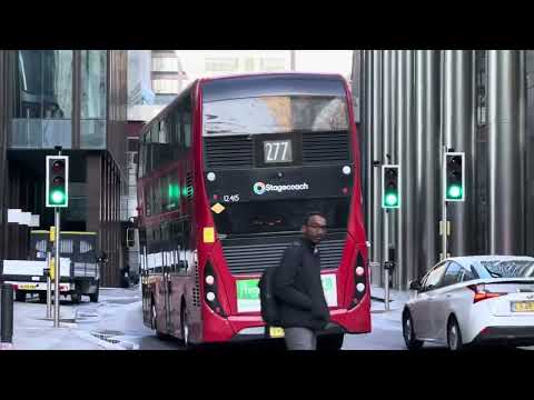 Buses at Canary Wharf | ft New Superloop Route SL4 - YouTube