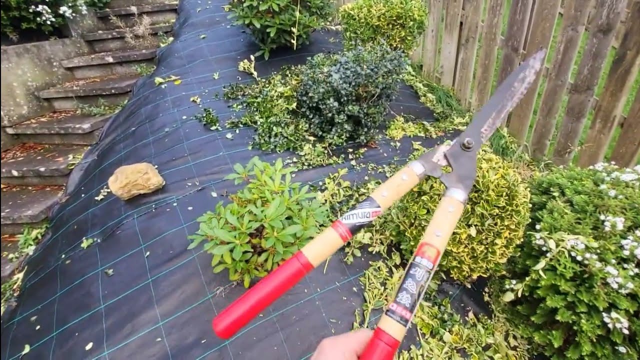 Few Jobs One Day - YouTube