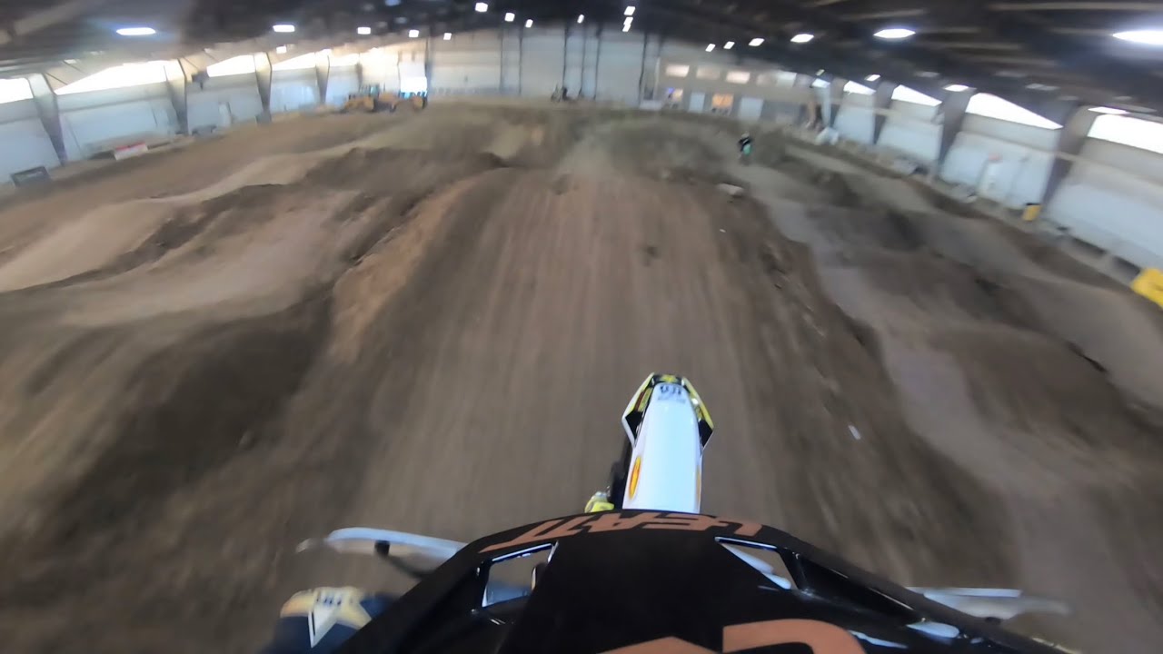 Switchback Mx Indoor Practice 11/26/2022 - YouTube