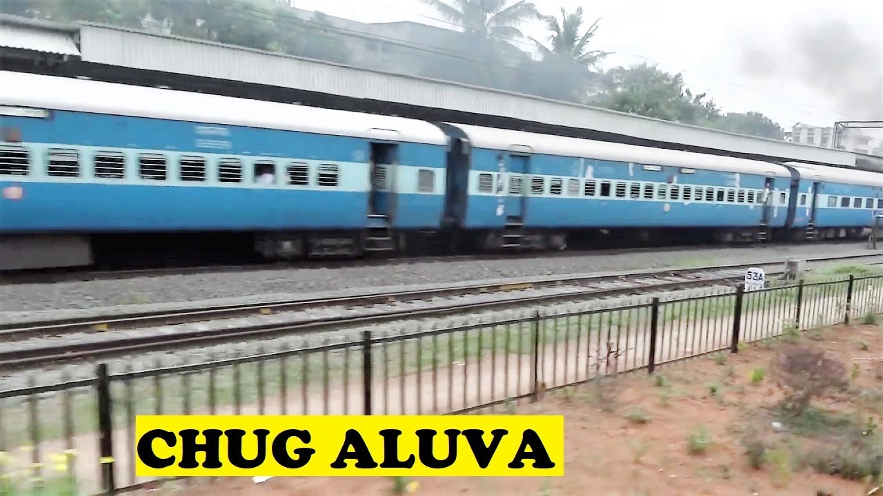 2 WDM3A Ratlam ALCO Trains Chug, Skip Aluva | Amritsar + Dehradun - YouTube