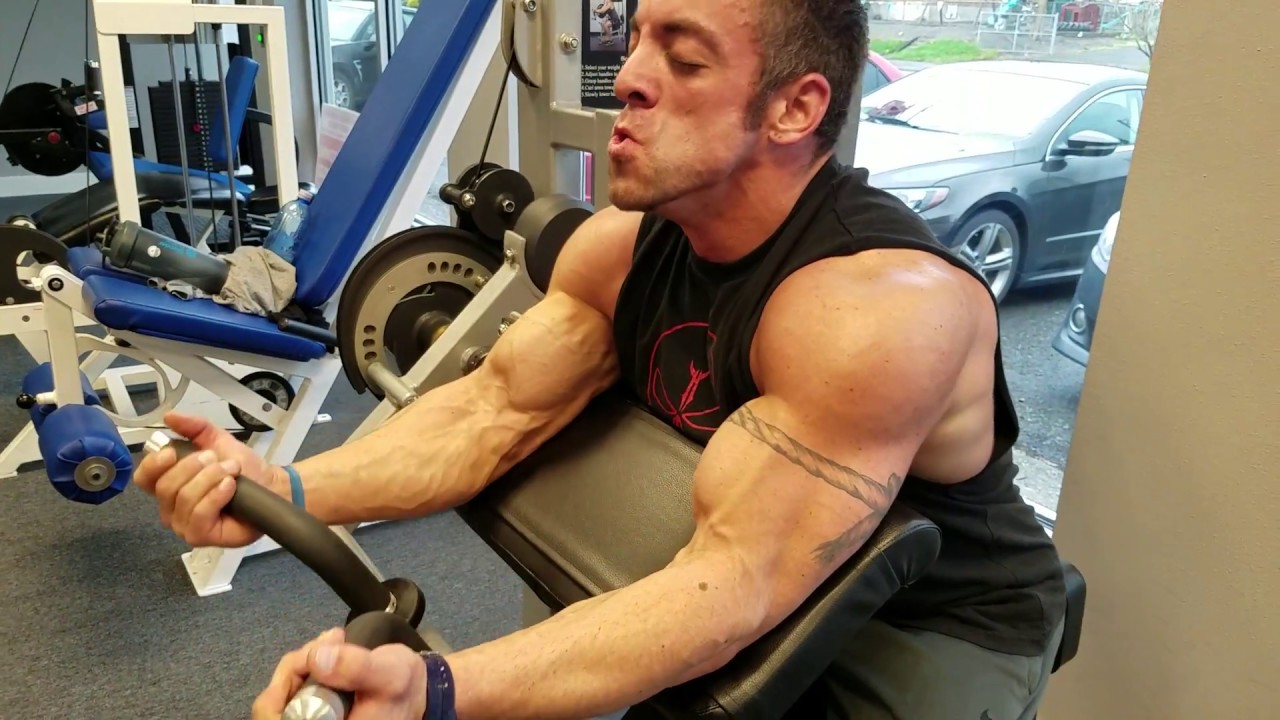 Rob Chicano & Dustin Buyes Train Chest & Biceps (Journey Back to the ...
