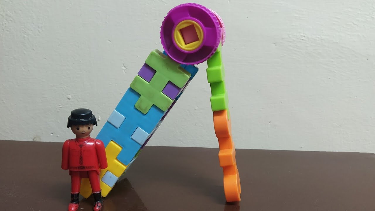 13. Foldable ladder using Kingdom blocks - YouTube