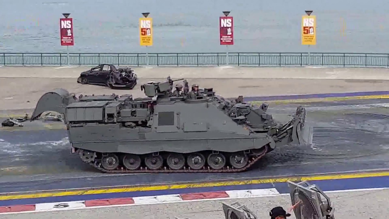 Army Open House 2017 (Dynamic Display) - Singapore - YouTube