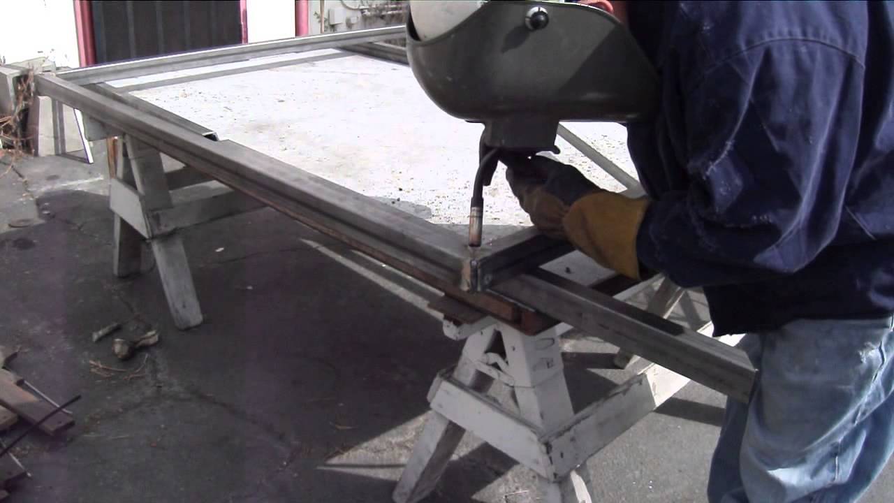 welded gate frames non stop - YouTube