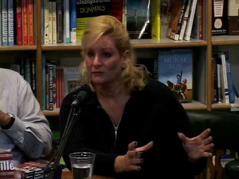 Prairie Lights book reading: Postville USA, part 1 - YouTube