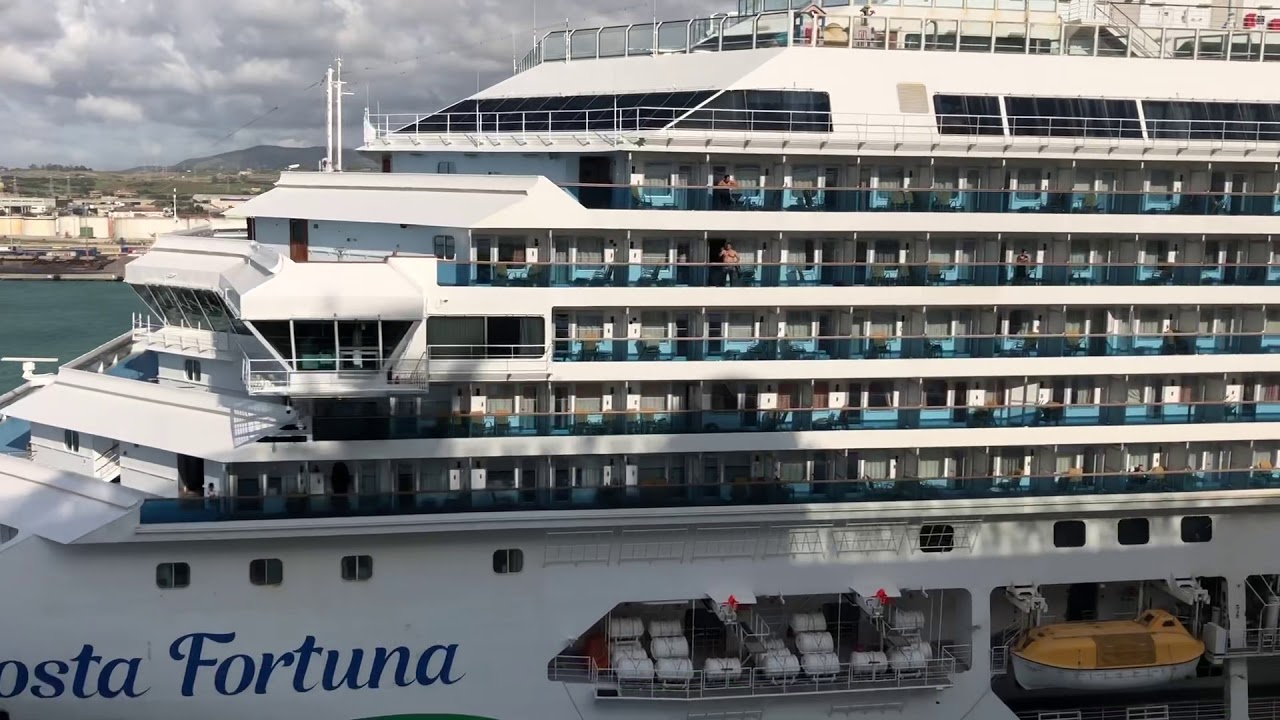 Costa Fortuna in disarmo - YouTube