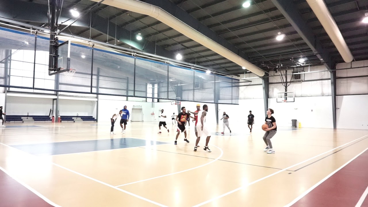 Full court play - YouTube