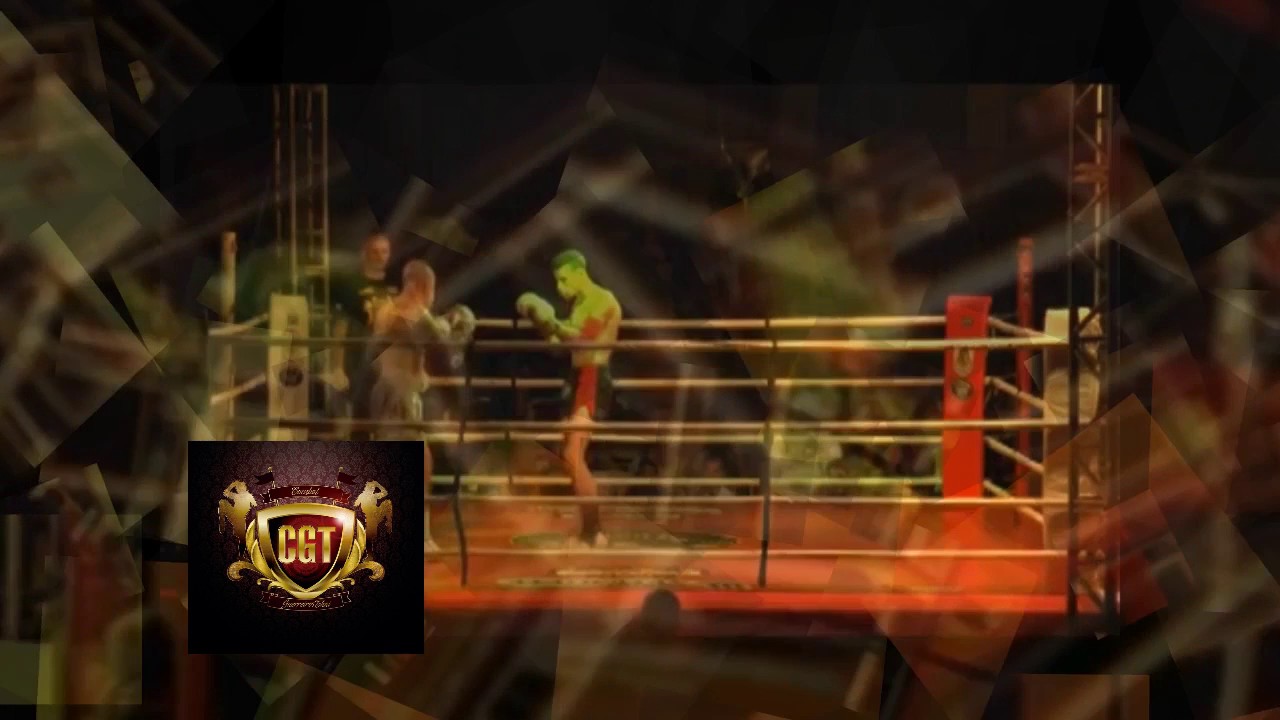 VI COMBAT RING GIRLS - YouTube