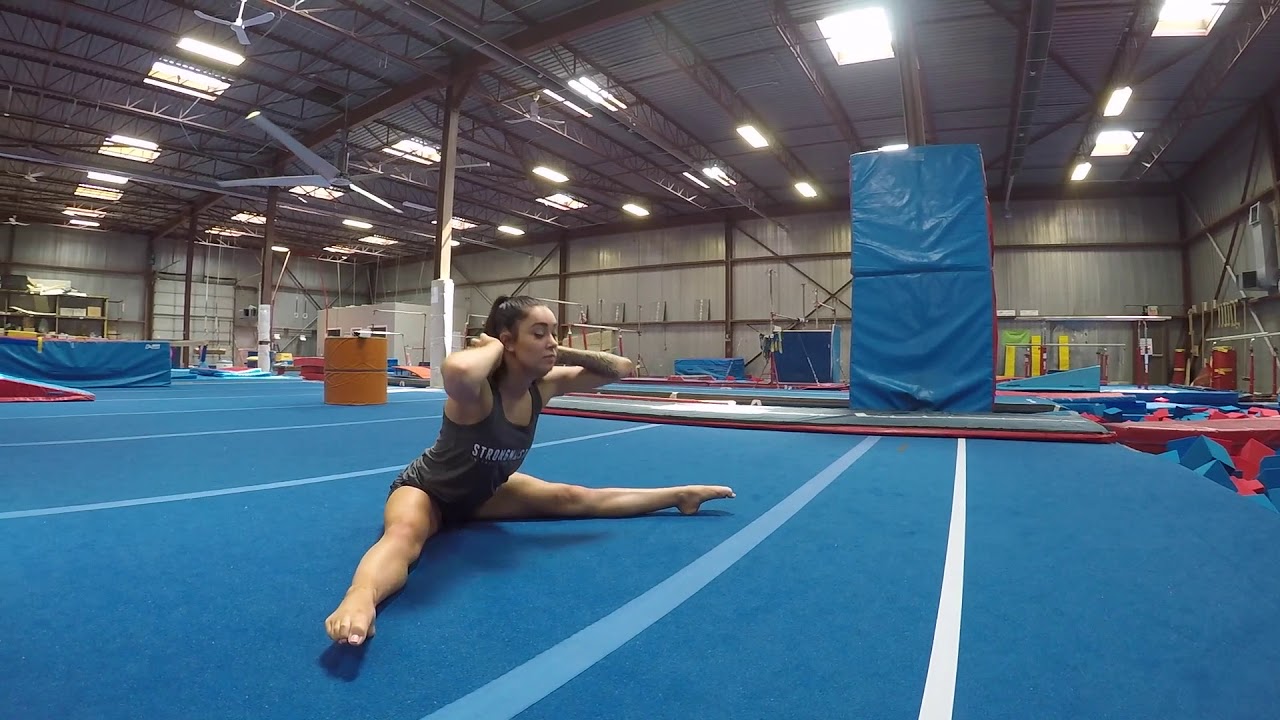 Weighted Straddle Pancake - YouTube