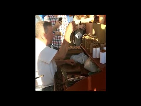FULL Demonstration of Hand-rolling Cigars in Cuba - YouTube