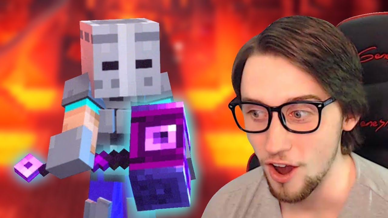 I tried to make Thor's Hammer in Minecraft Dungeons - YouTube