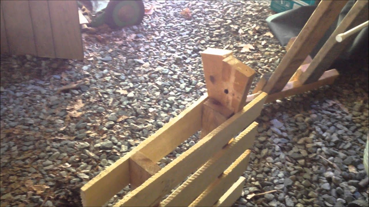 handi tip #1 how to break down a pallet without breaking the wood - YouTube