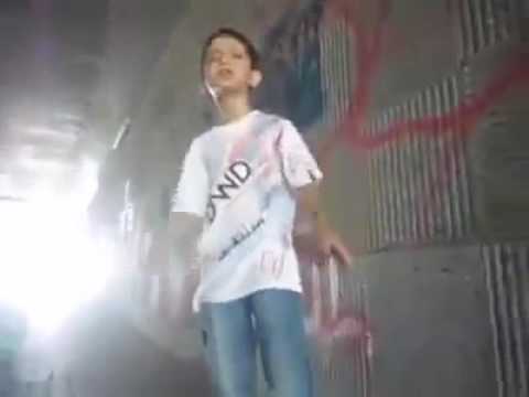 Küçük Çocuğun Müthiş Arabesk Rap'i