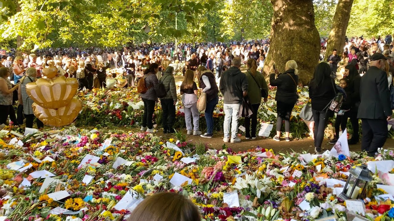 Flowers For The Queen - YouTube