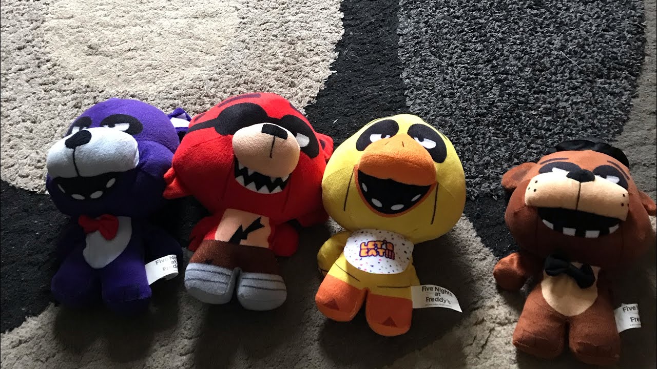 Foxy Invite’s his friends over - YouTube