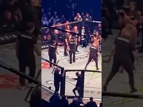 UFC 286 Bruce Buffer fight Introduction Leon Edwards vs Kamaru Usman ...