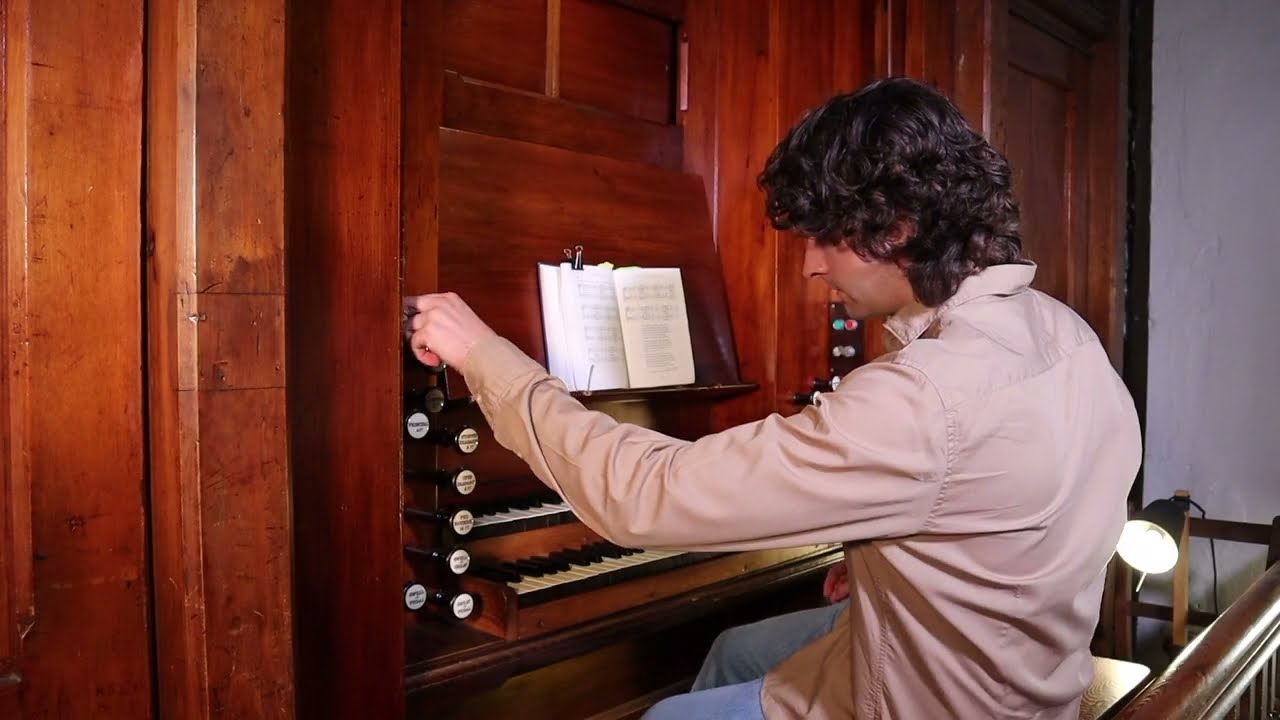 BLESSED ASSURANCE // CHRISTIAN HYMN // CHURCH ORGAN / Ben Maton ...