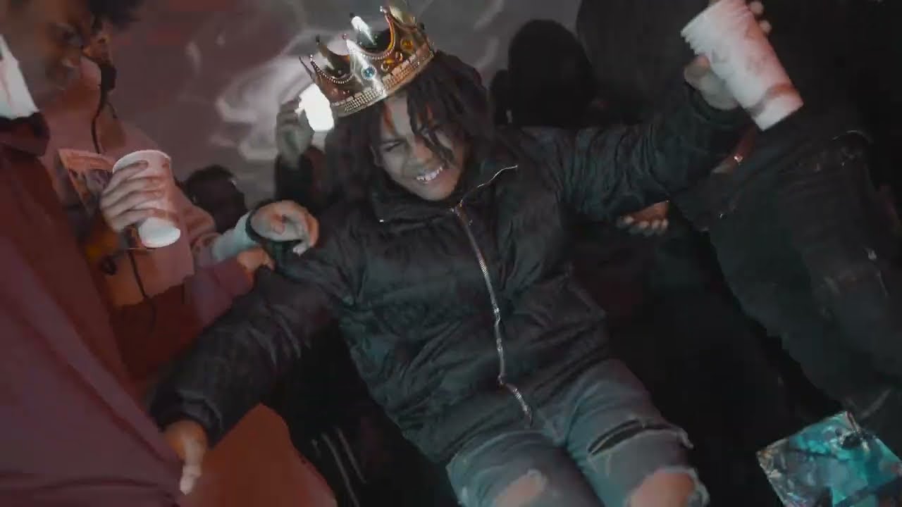 MDOT EBK x JB Sleeze x Eddie Gz - Off The Mud Pt.2 [8D AUDIO] - YouTube