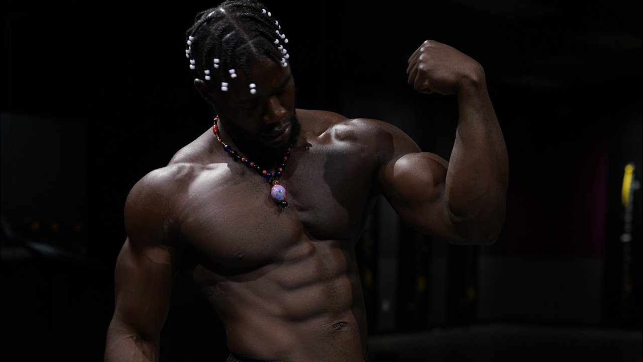 How I Train Shoulder | @apexunn #upperbodyworkout #fitness - YouTube