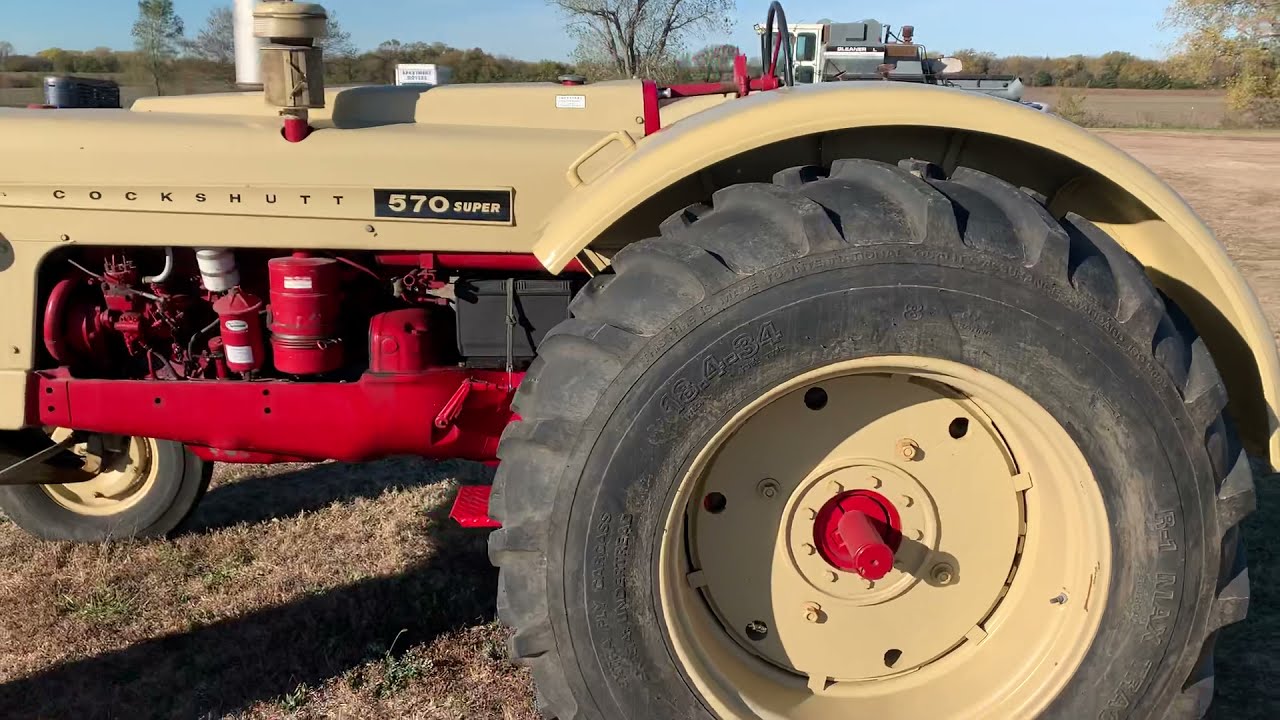1961 Cockshutt 570 Super Tractor - Lot 9176. Video 2 - YouTube