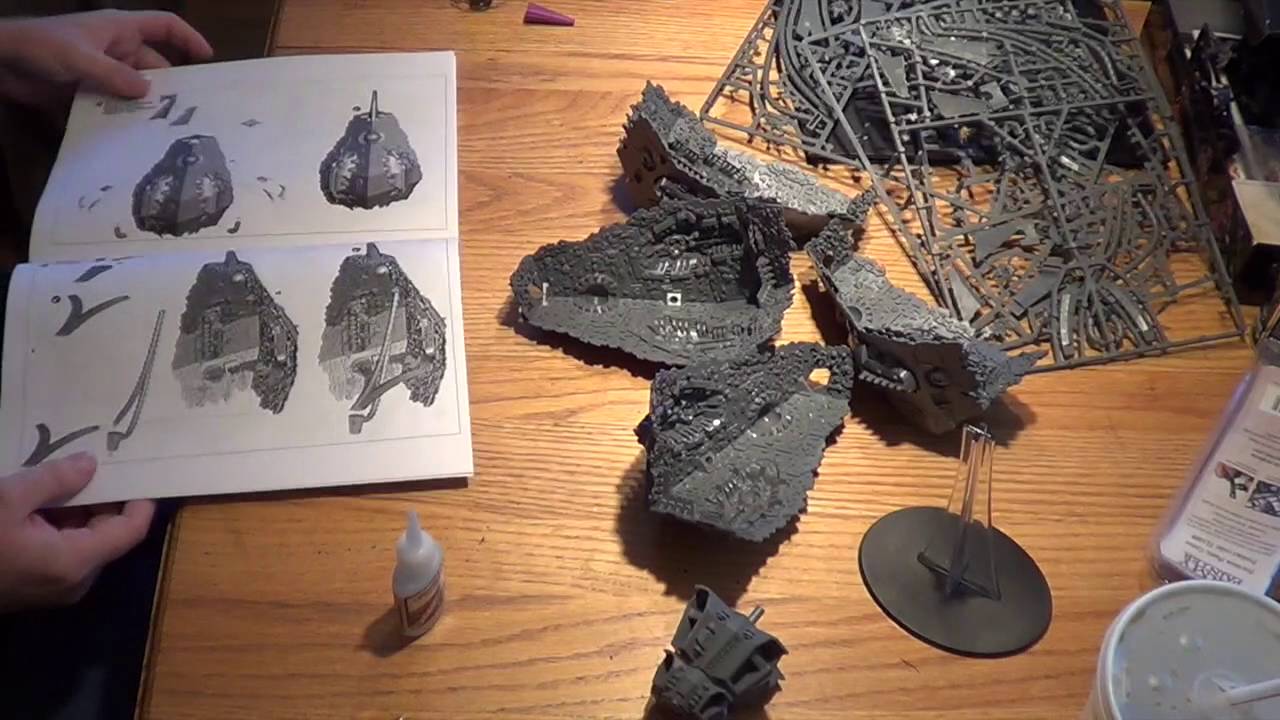 Timelapse Video III: Necron Tesseract Vault - YouTube