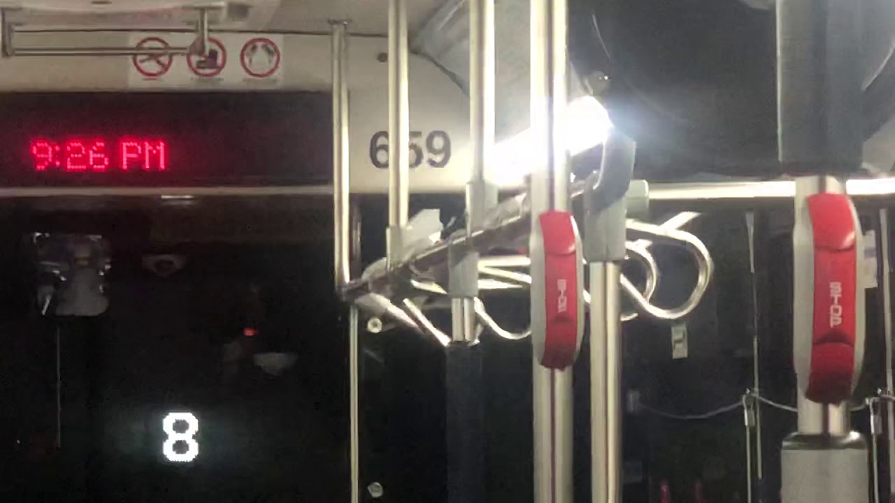 [Oahu] Honolulu Bus #659 Route 61 - YouTube