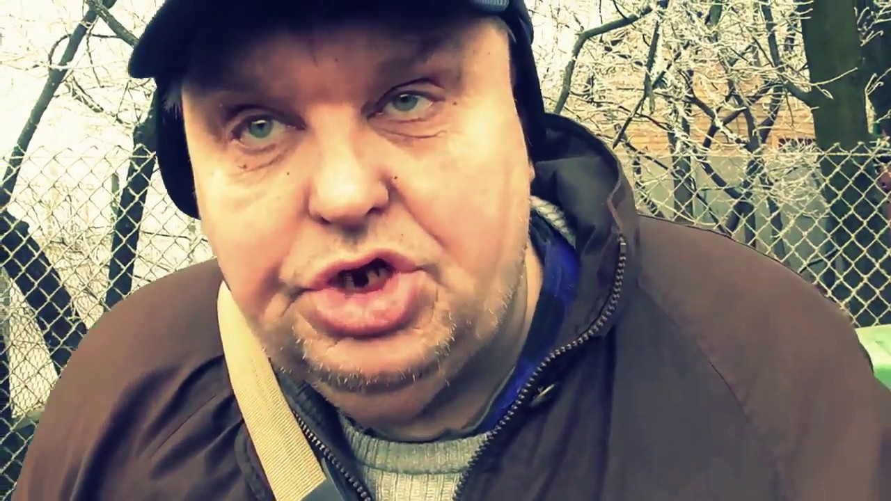 Krzysztof Kononowicz zabrany do Choroszczy - YouTube