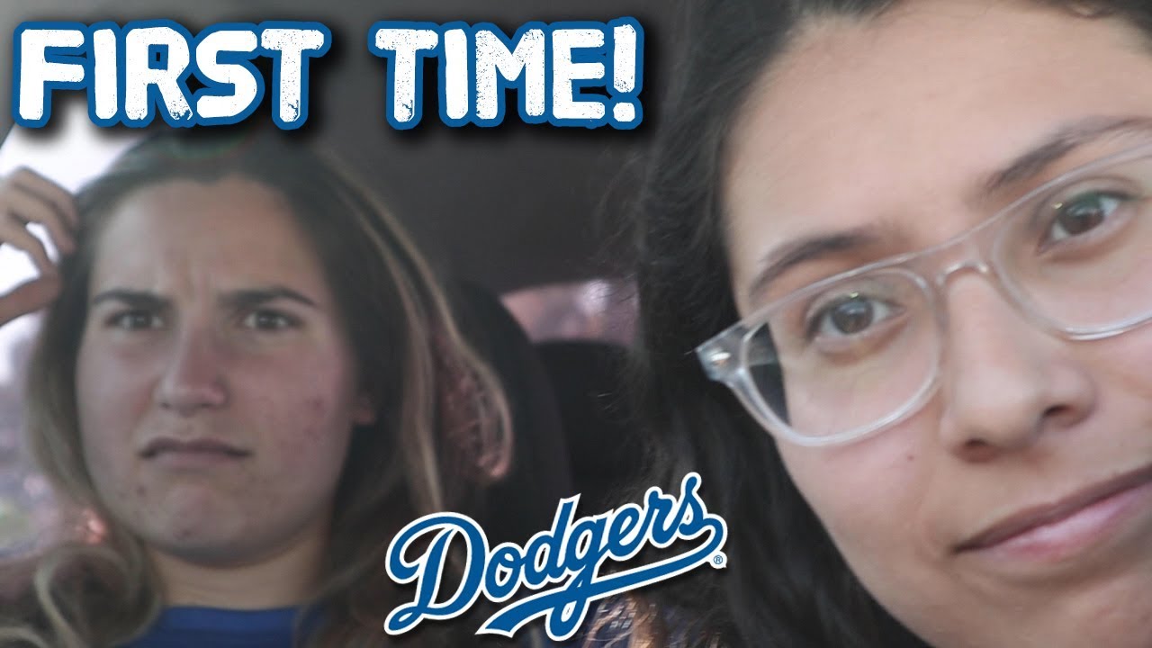 HER FIRST BASEBALL GAME EVER! - YouTube