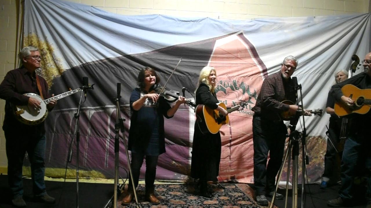 Northbound Bluegrass Band live - YouTube