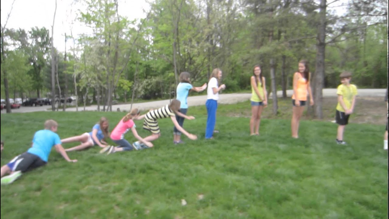 Human Dominoes - YouTube