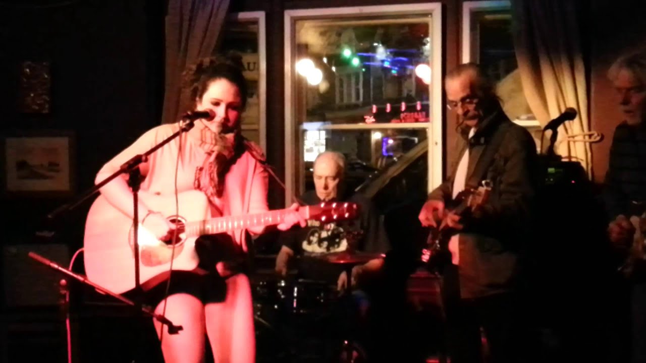 Isobella Collins@The Claude Cardiff. .Evil Woman - YouTube