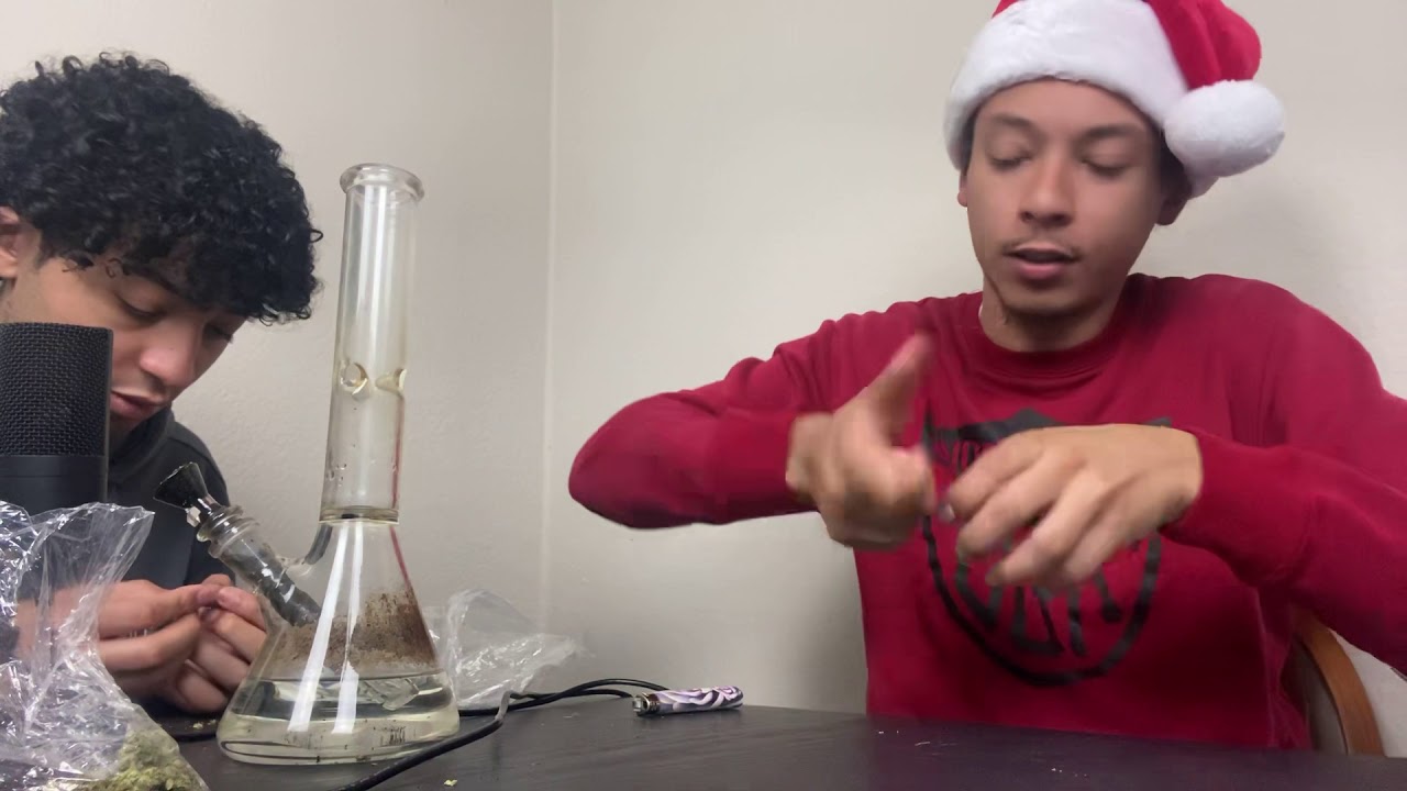Stoner Effect: Chocolate weed milk - YouTube
