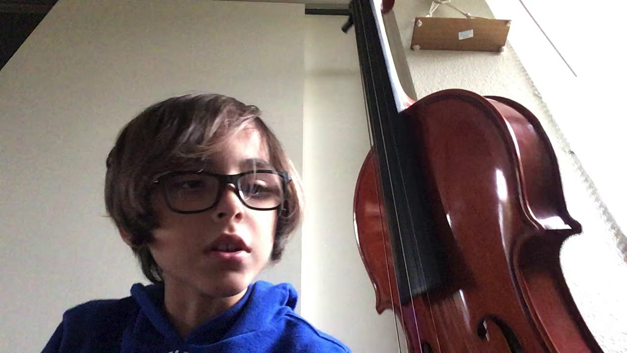 Playng violin e string (loud and bad violin playing) - YouTube