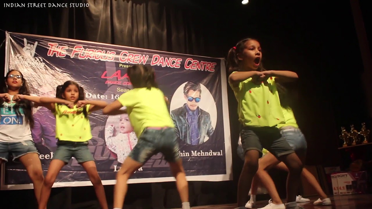 indian street dance studio 1st position group dance - YouTube