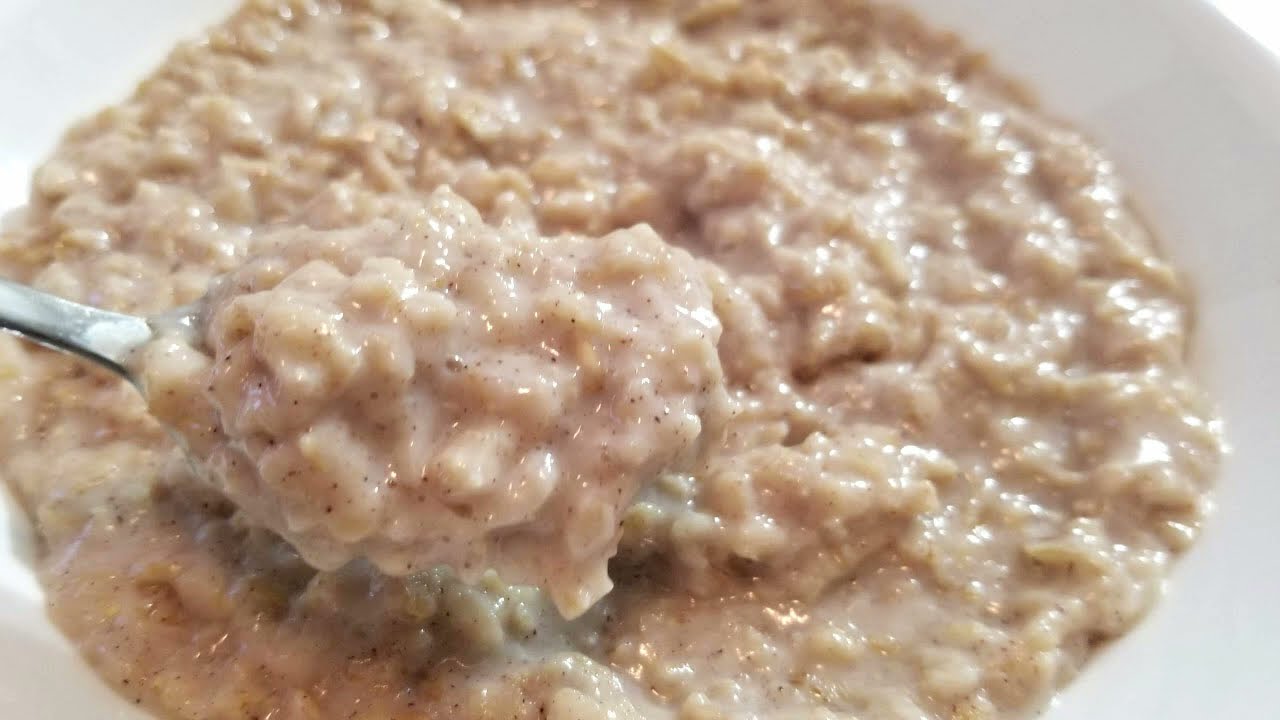 Oats Porridge - Perfect Oatmeal Porridge On Stovetop - YouTube
