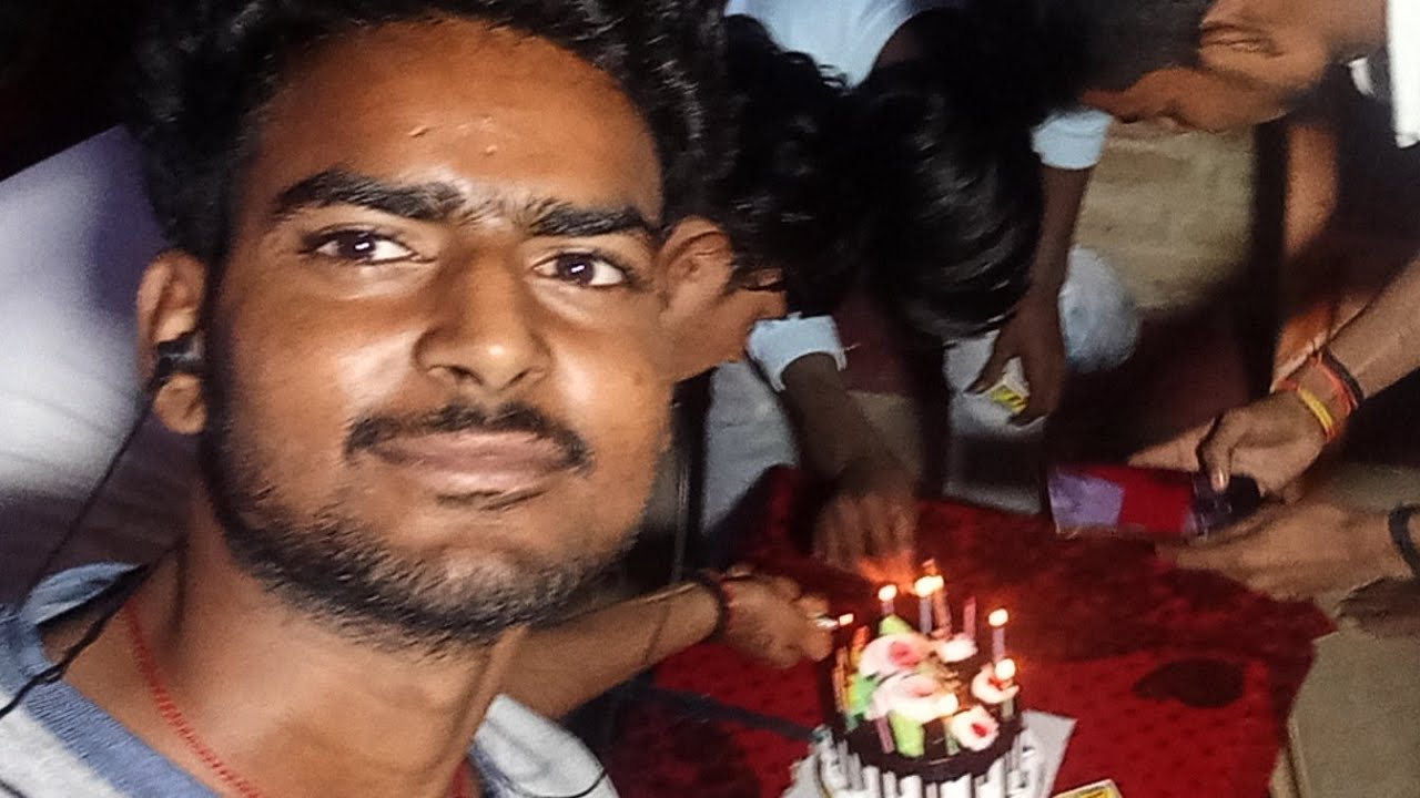 🔱Neeraj sahu🔱 is happy birthday party me neeraj Bhai #@neeraj sahu ...
