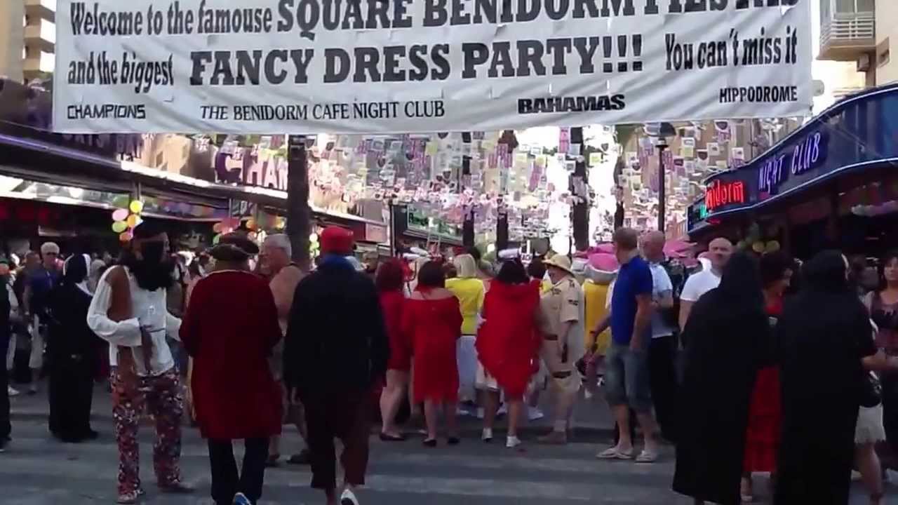 Benidorm Fiesta 2013 - YouTube