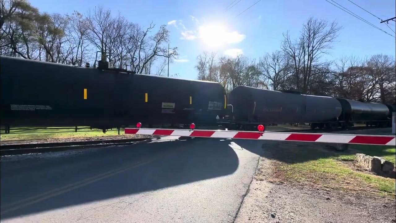 I&o southbound coming through Springfield Ohio ex Bnsf dash 9 iory 4898 leading 2nd Iory 4533 ...