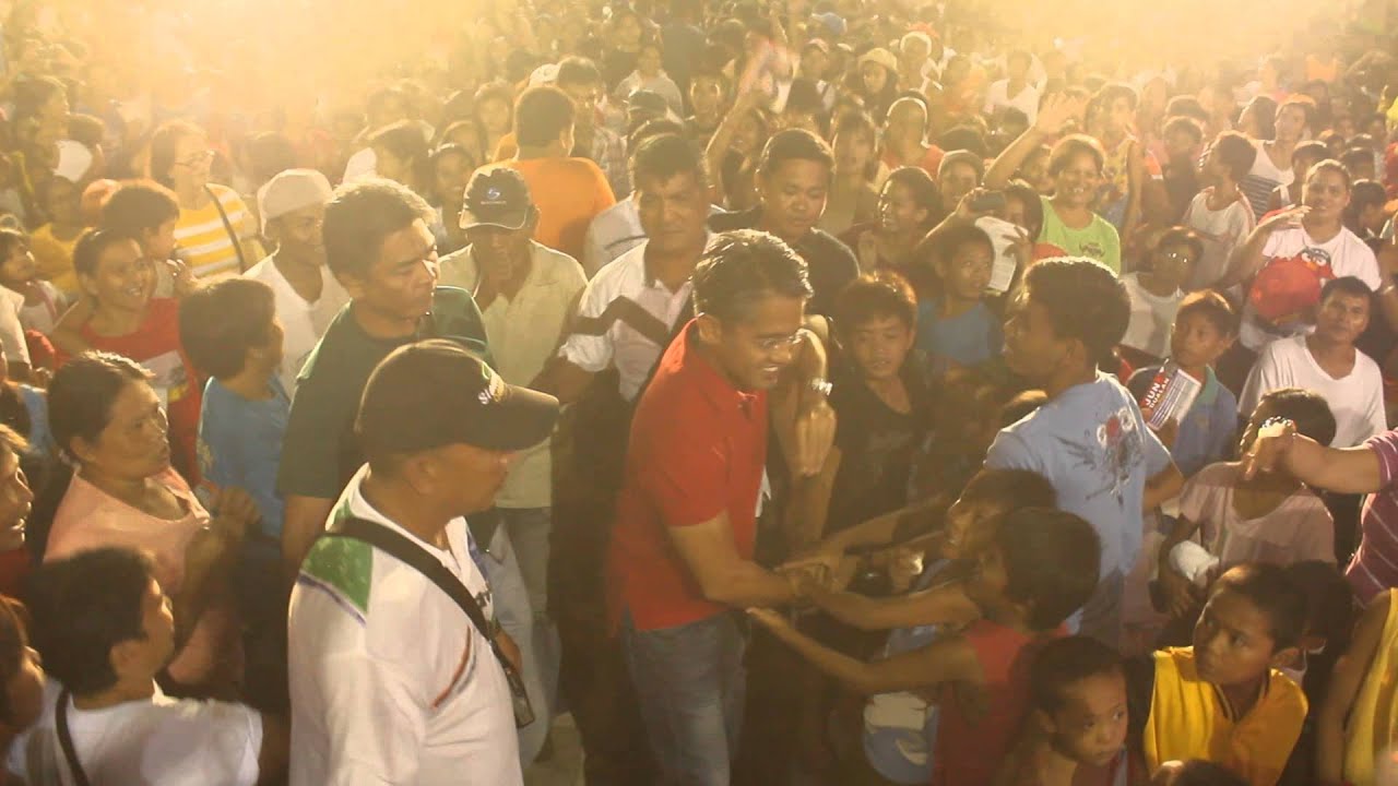 Gov. JONVIC & Congressman GILBERT /REMULLA BROTHERS at Brgy.Bancaan ...