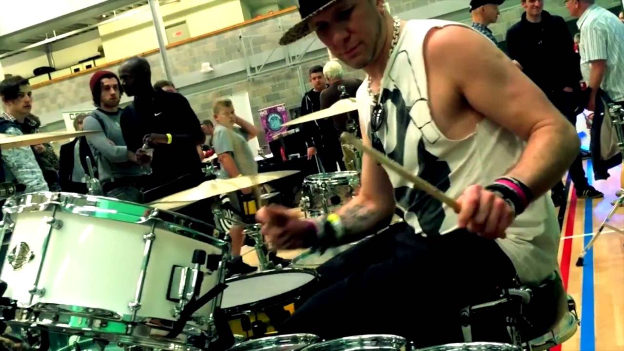 Forecast Drums MDS 2016 - Robin Guy Came To Say Hi - YouTube
