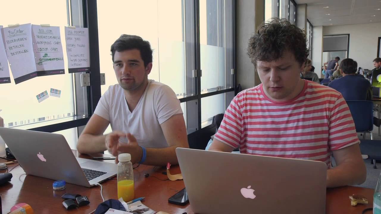 Schiphol Group: Dutch Open Hackathon 2014 - YouTube