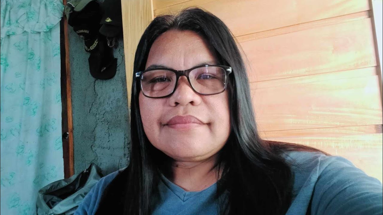 Sally Verano vlogs is live! SILENT LIVE ONLY GUYS FOR MY WH - YouTube