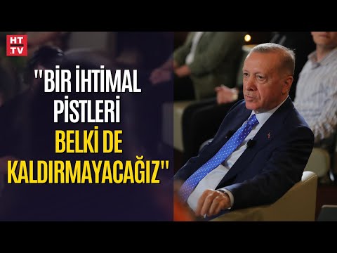 Cumhurbaşkanı Erdoğan, Millet Kütüphanesi'nde gençlerle buluştu