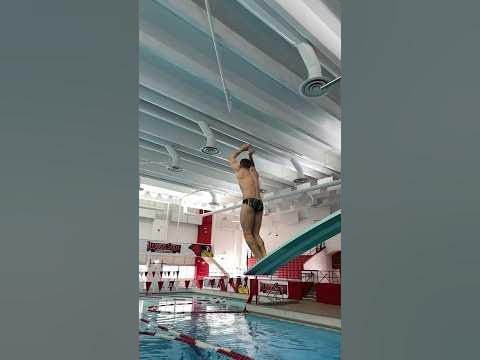 Front 3 1/2 Pike On The 3 Meter Springboard #diving #flip - YouTube