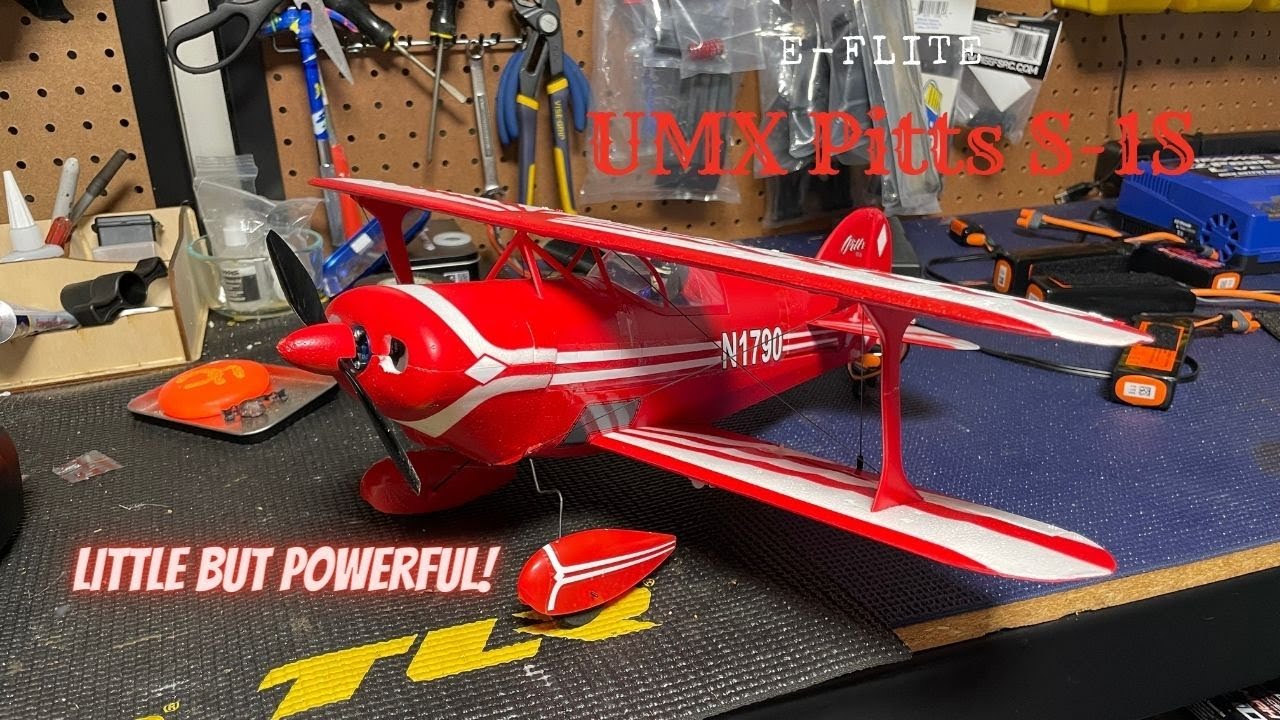 Little but Powerful UMX Pitts S-1S - YouTube
