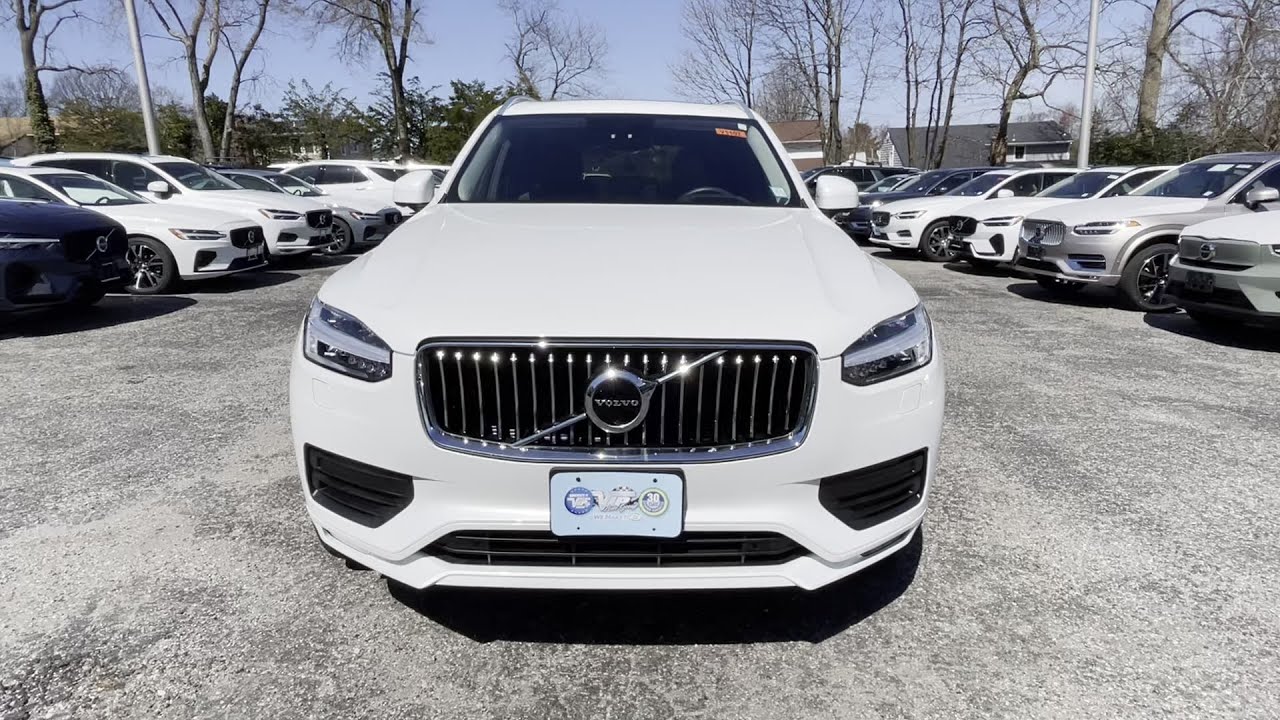 2021 Volvo XC90 Momentum Huntington Station, Melville, Plainview ...