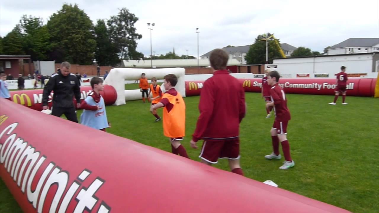 Linlithgow Rose CFC 2002 Age Group Training At Linlithgow Rose CFC Open ...
